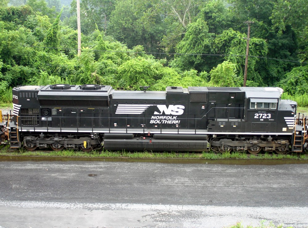 NS 2723